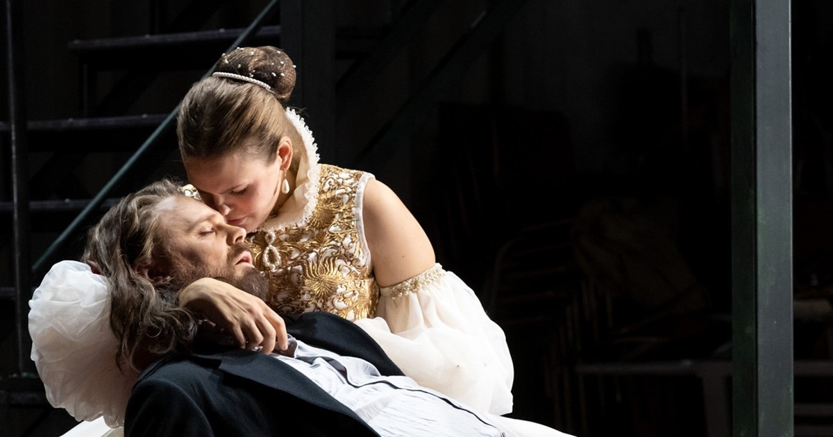 Elisabeth Meyer and Matilda Paulsson in Don Carlos at Folkoperan ...